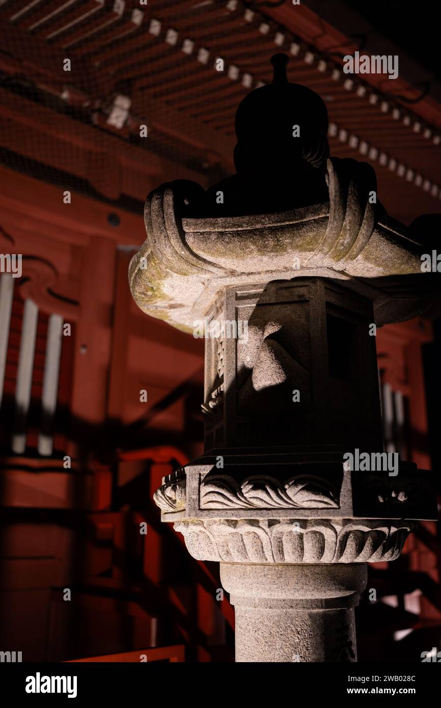 Japanese temple lantern lit night hi-res stock photography and images ...