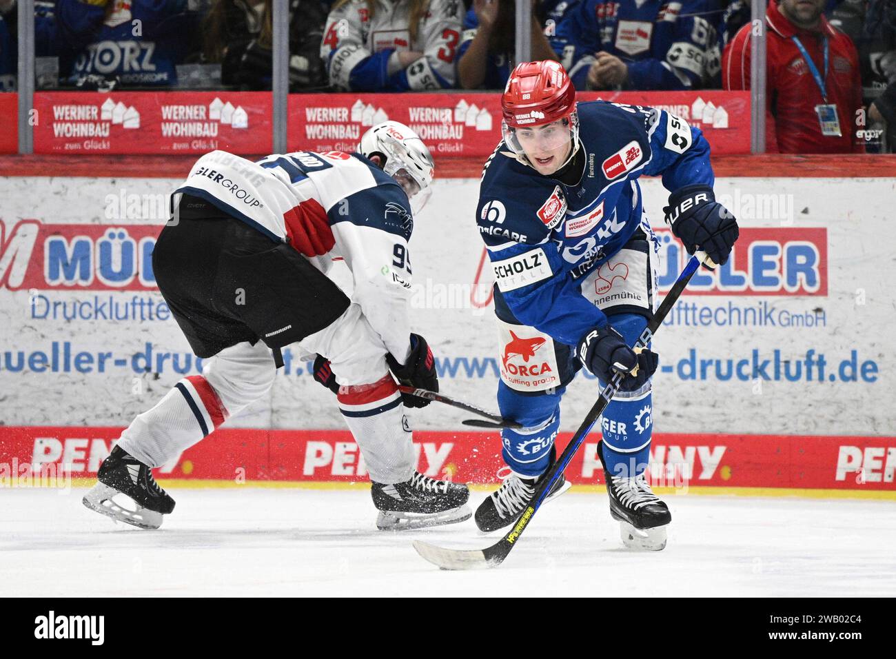 Schwenningen, Deutschland. 07th Jan, 2024. (v.l.n.r.) Charlie Gerard ...