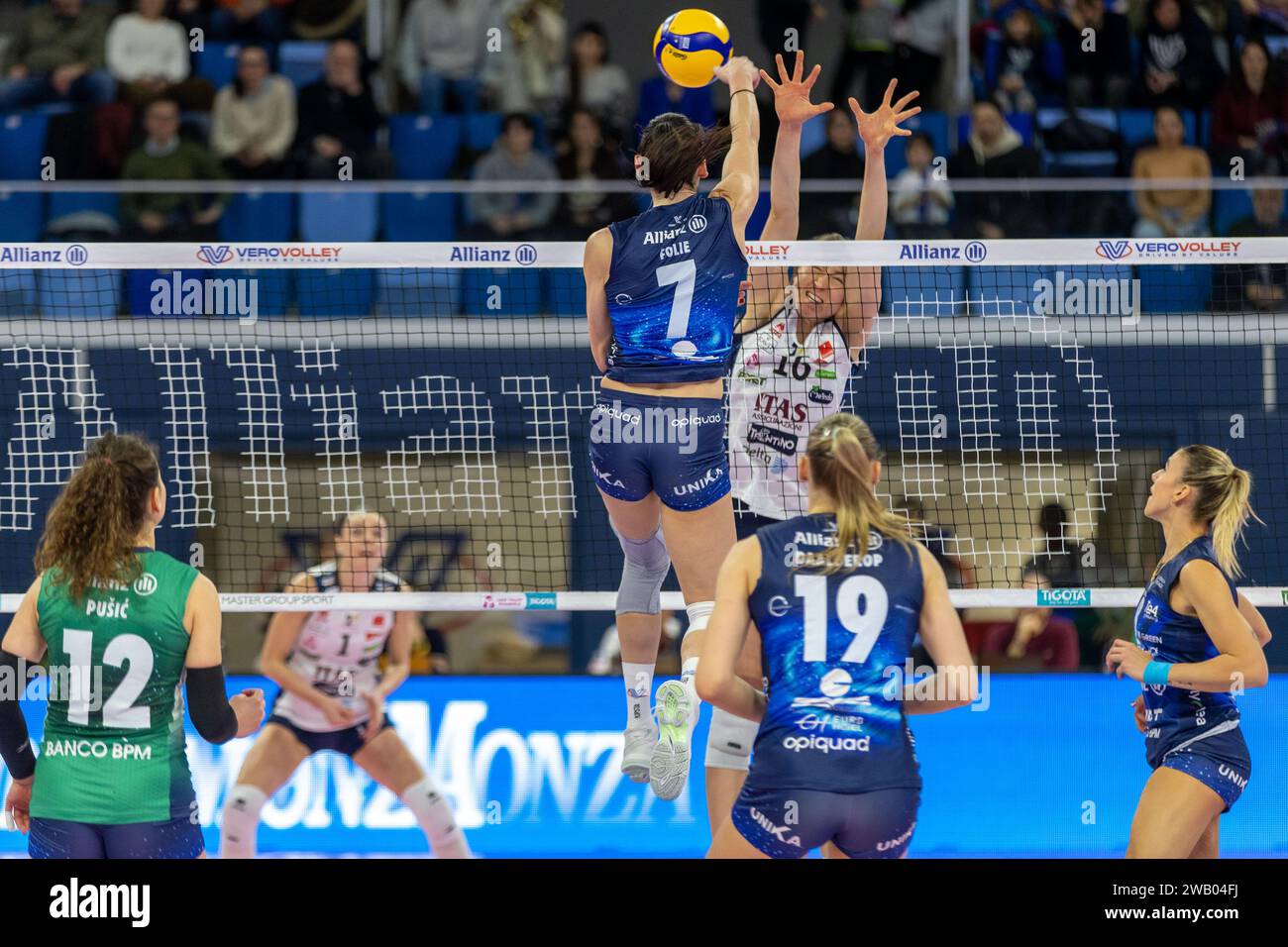 Milan, Italy. 07th Jan, 2024. Spike of Raphaela Folie (Allianz VV ...