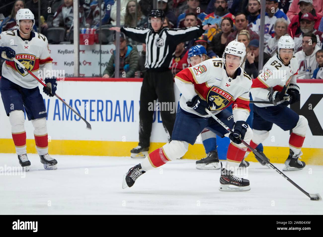 Florida Panthers center Anton Lundell (15) in the first period of an ...