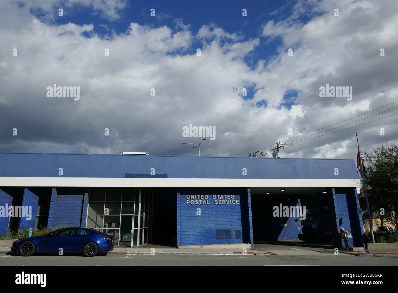 Los Angeles, California, USA 3rd January 2024 United States Postal ...