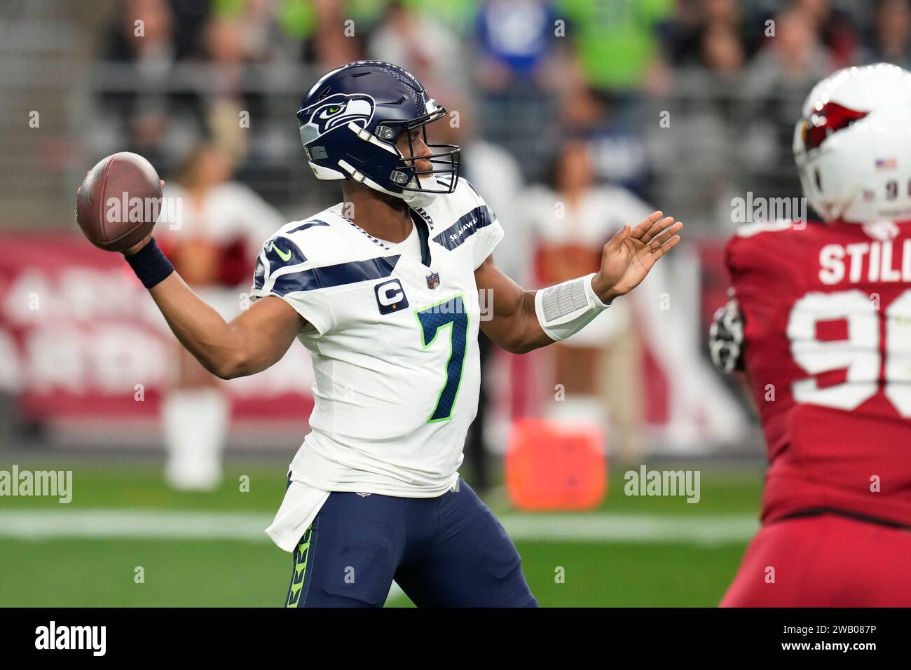 Seattle Seahawks quarterback Geno Smith (7) plays against the Arizona ...