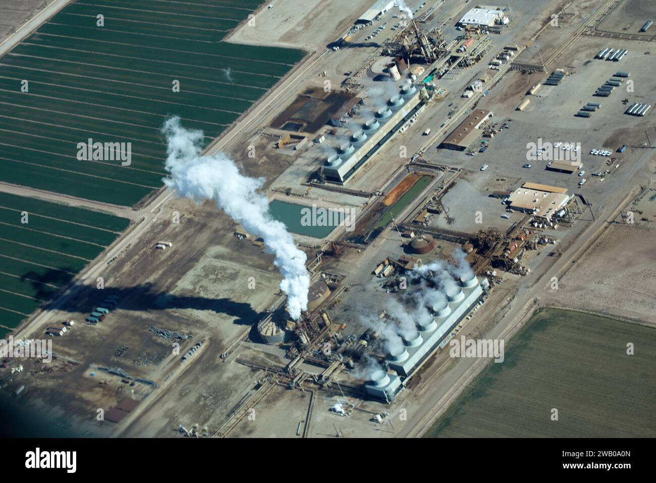 Calipatria, California, USA. 6th Jan, 2024. One of eleven power ...