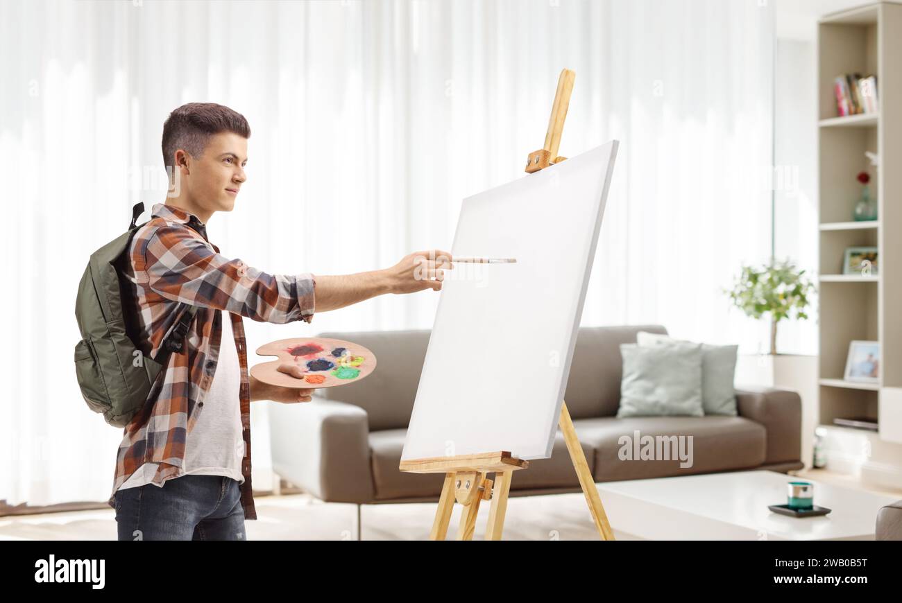 Canvas student hi-res stock photography and images - Alamy