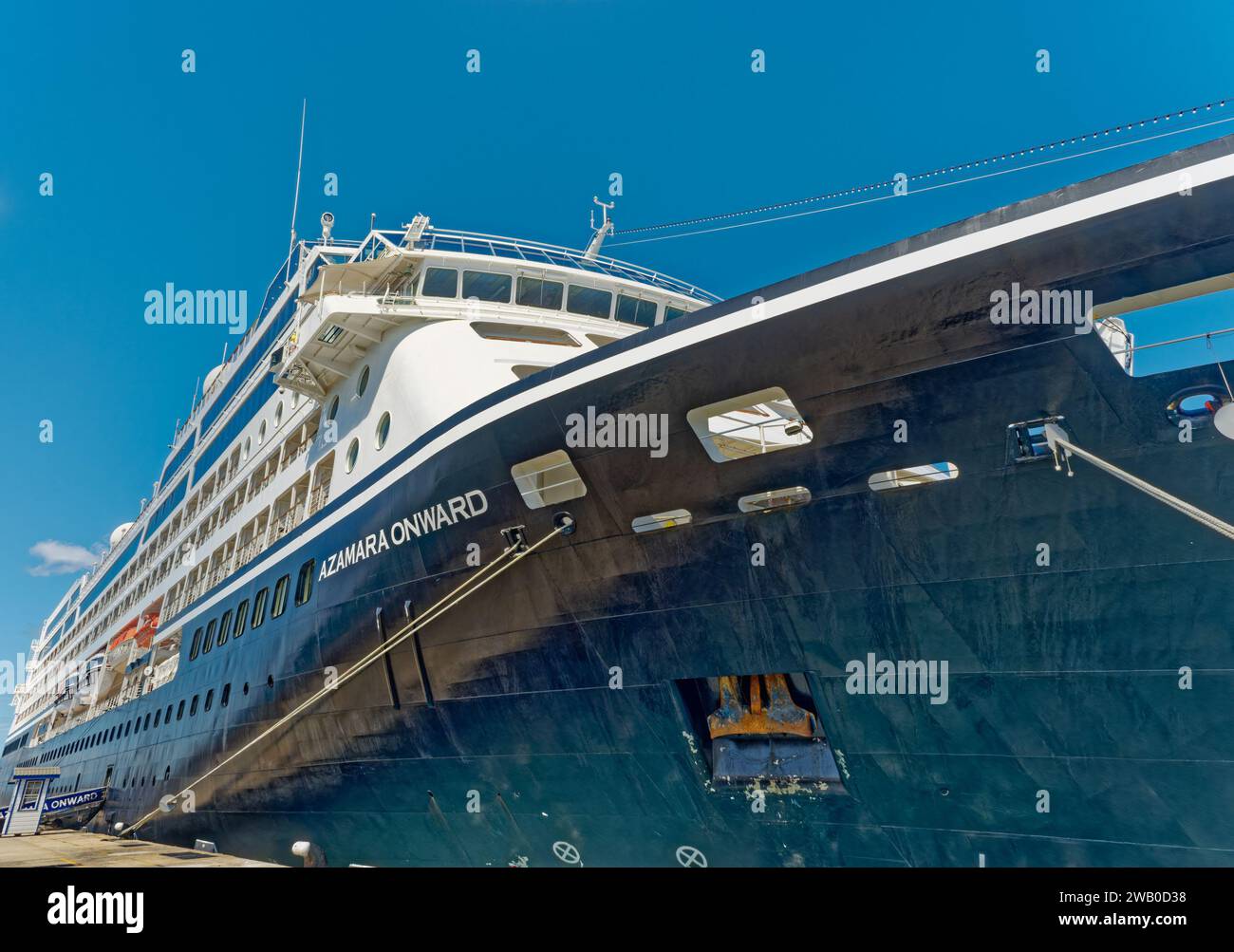 Azamara onward cruise ship hi-res stock photography and images - Alamy