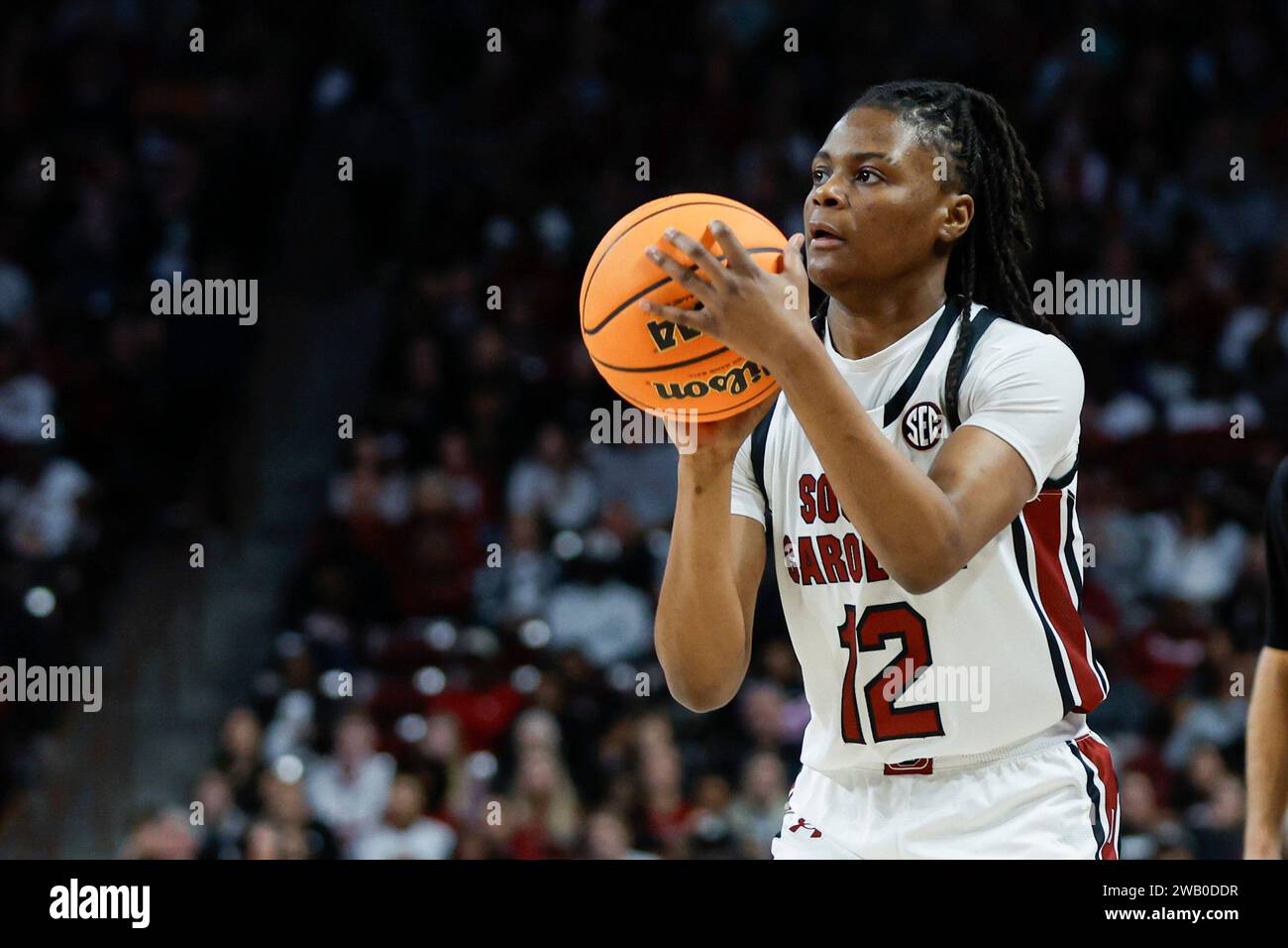 South Carolina guard MiLaysia Fulwiley shoots against Mississippi State ...