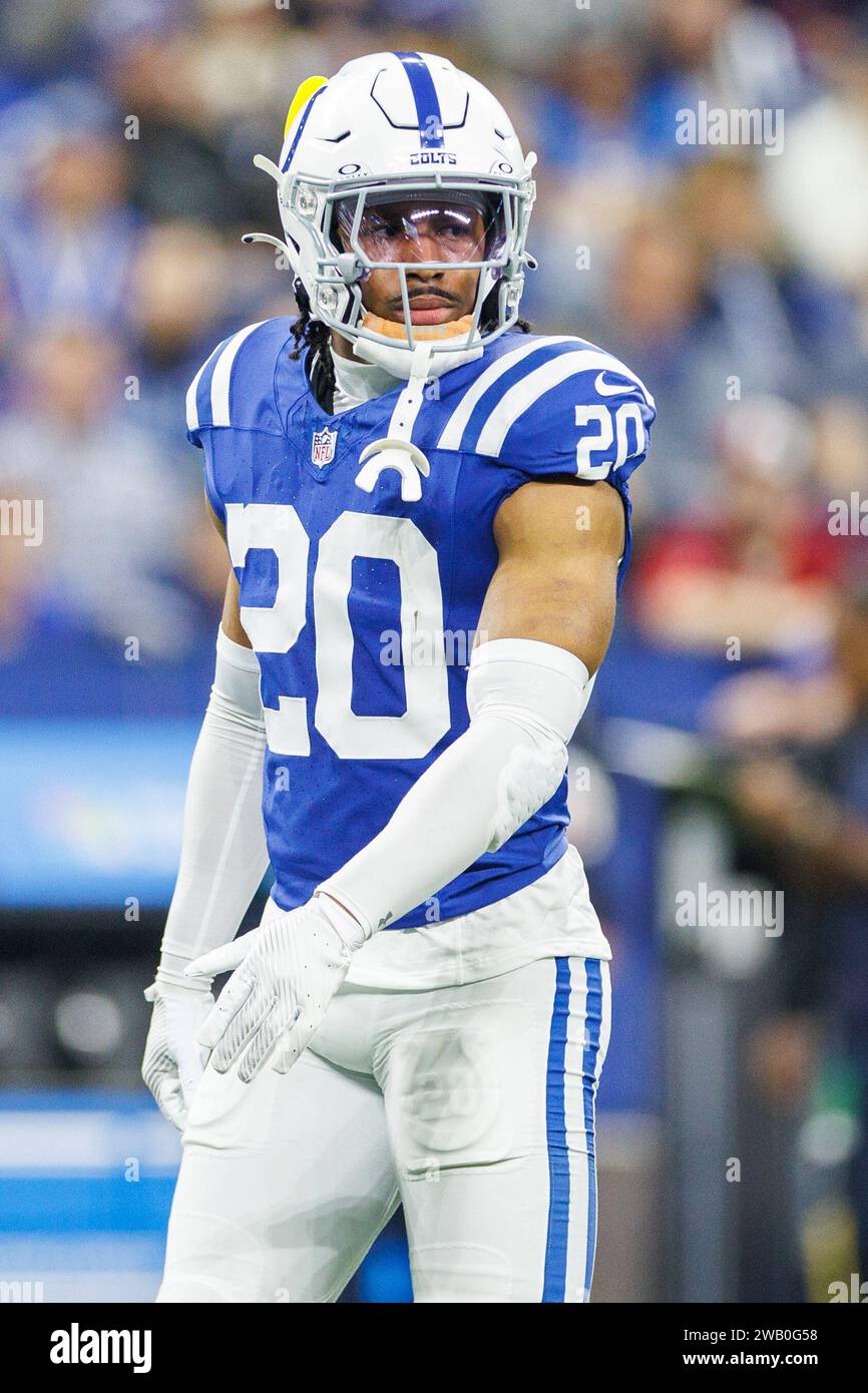 January 06, 2024: Indianapolis Colts defensive back Nick Cross (20 ...