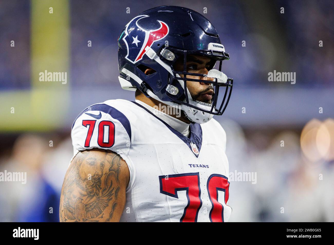 January 06, 2024: Houston Texans center Juice Scruggs (70) during ...