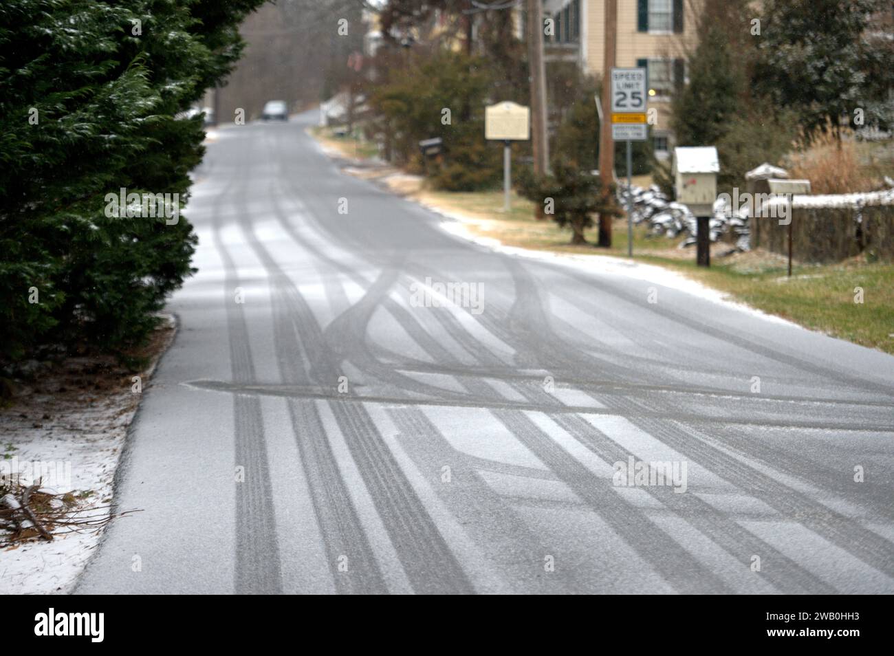 UNITED STATES: 01-06-2023: So much for salting the roads!!. The big ...