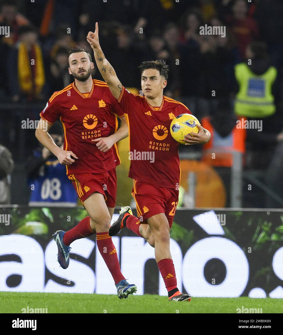 Roma celebrates his goal hi-res stock photography and images - Alamy