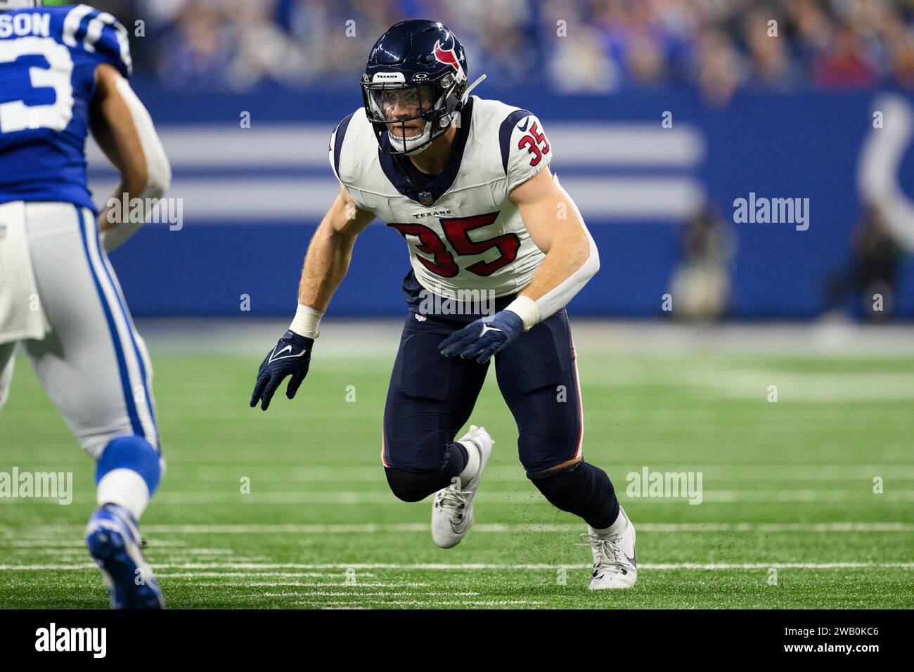 Houston Texans linebacker Jake Hansen (35) rushes around the edge ...