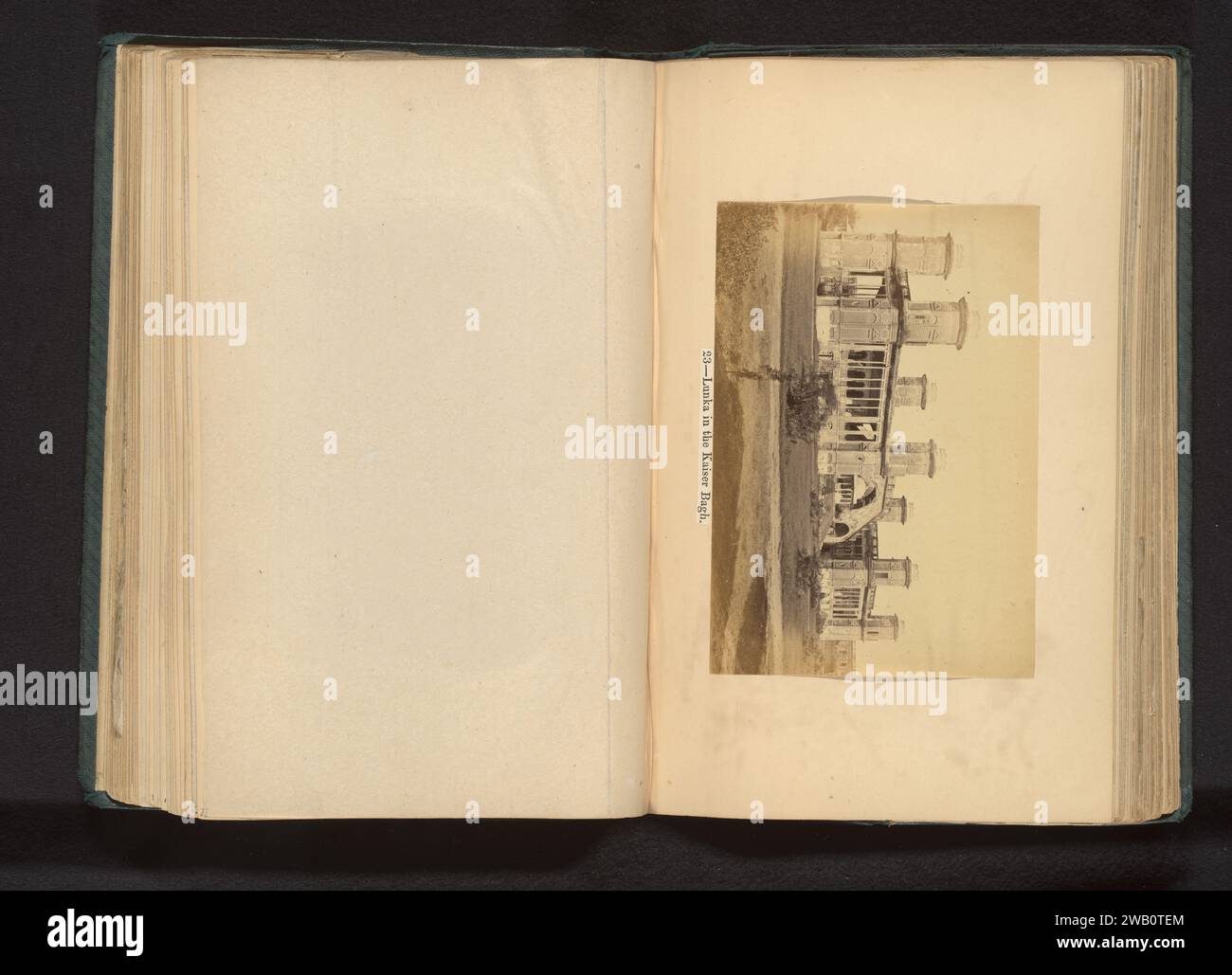 Kaisarbagh palace hi-res stock photography and images - Alamy