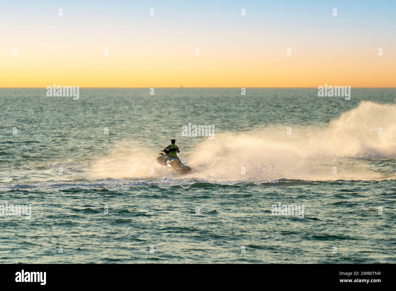 Cullen bay darwin nt hi-res stock photography and images - Alamy