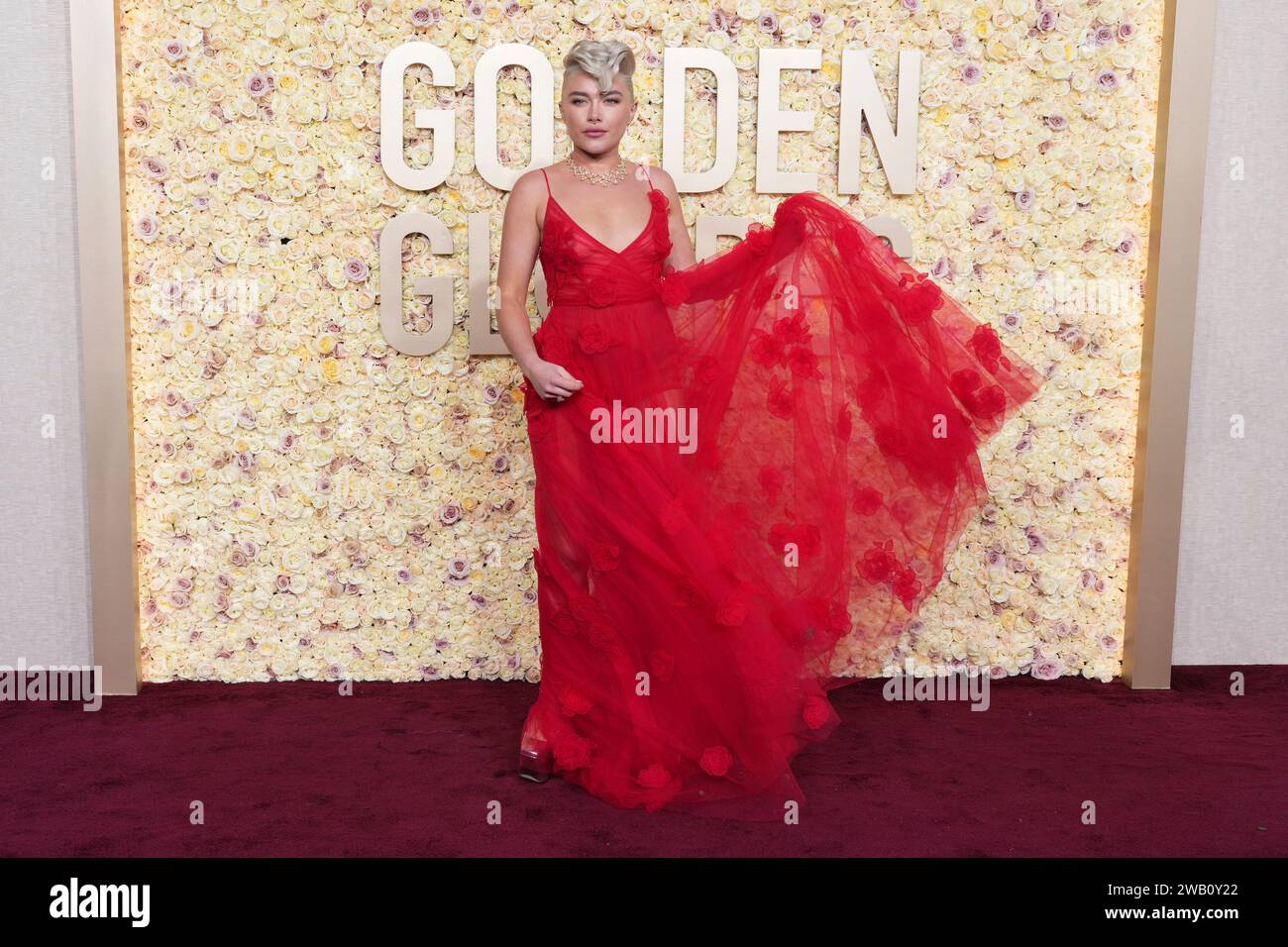 EDS NOTE: NUDITY - Florence Pugh arrives at the 81st Golden Globe ...