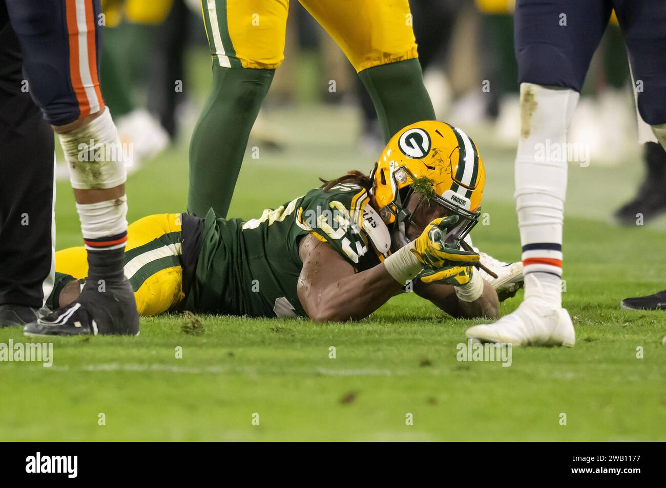 Green Bay, WI, USA. 7th Jan, 2024. Green Bay Packers running back Aaron ...