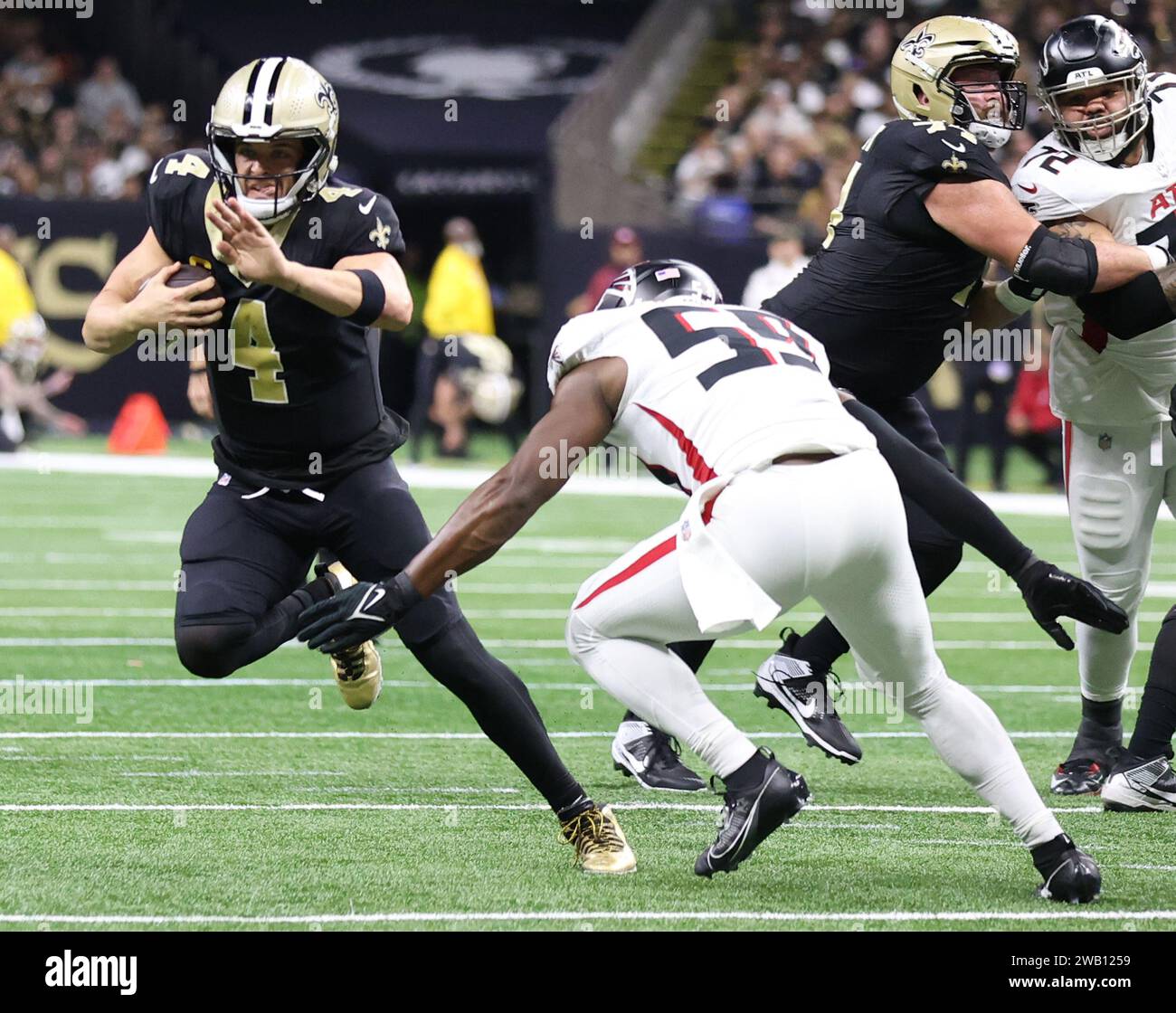 New Orleans, USA. 07th Jan, 2024. New Orleans Saints quarterback Derek ...
