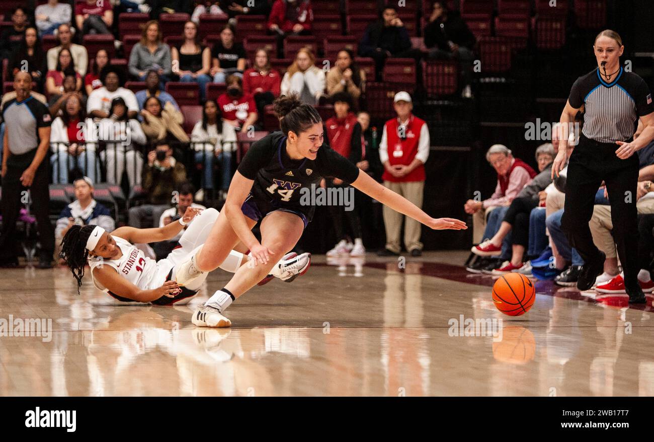 Maples Pavilion Stanford, CA. 07th Jan, 2024. CA, U.S.A. Washington ...