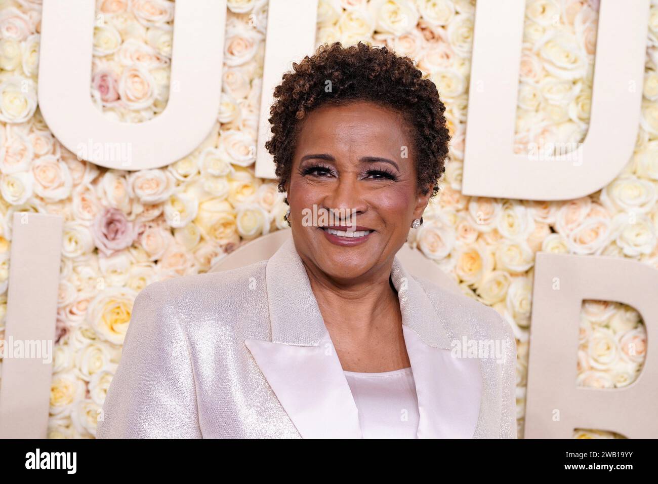 Wanda Sykes arrives at the 81st Golden Globe Awards on Sunday, Jan. 7 ...