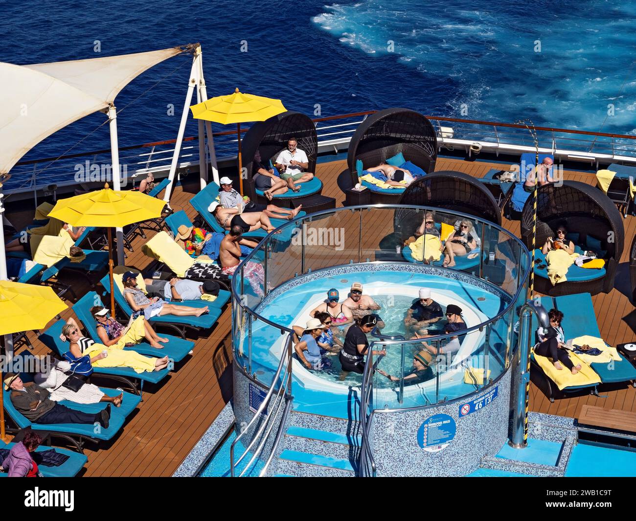 South Pacific Cruise / Cruise ship passengers relaxing in a whirlpool ...