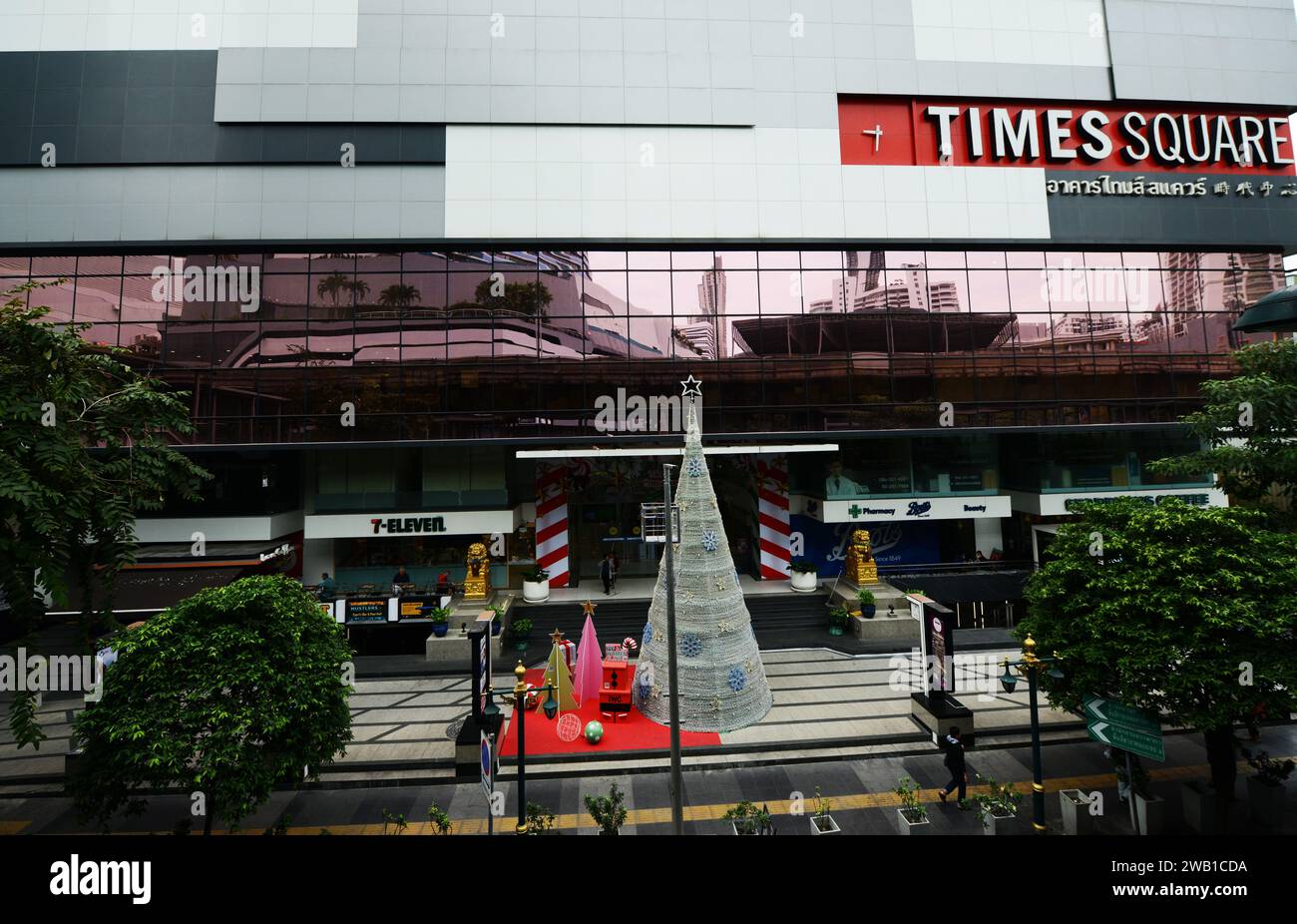 Times Square Shopping mall on Sukhumvit Road in Bangkok, Thailand Stock ...