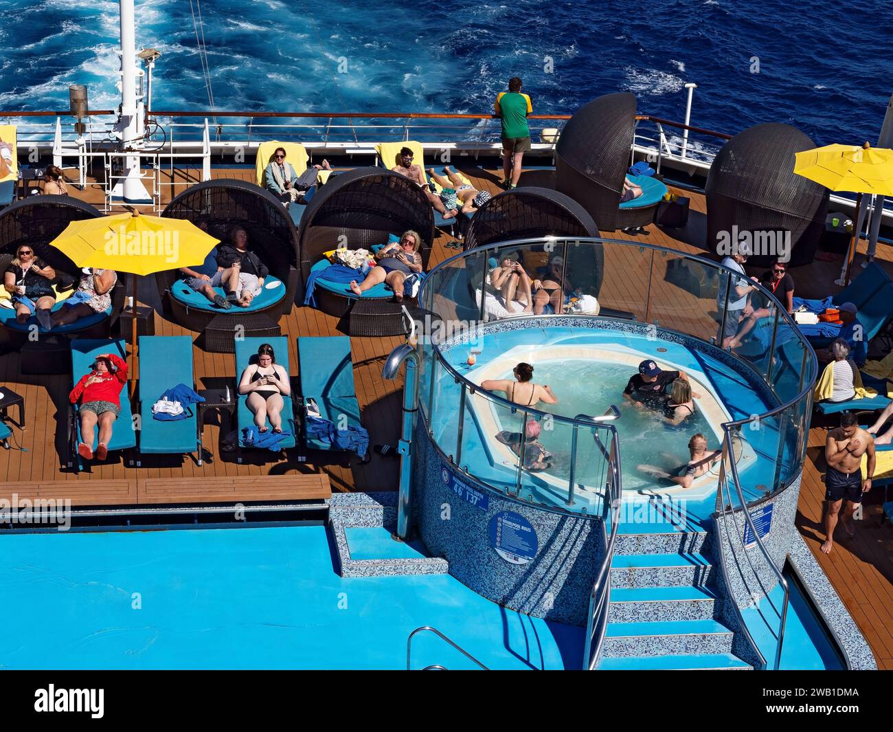 South Pacific Cruise / Cruise ship passengers relaxing in a whirlpool ...