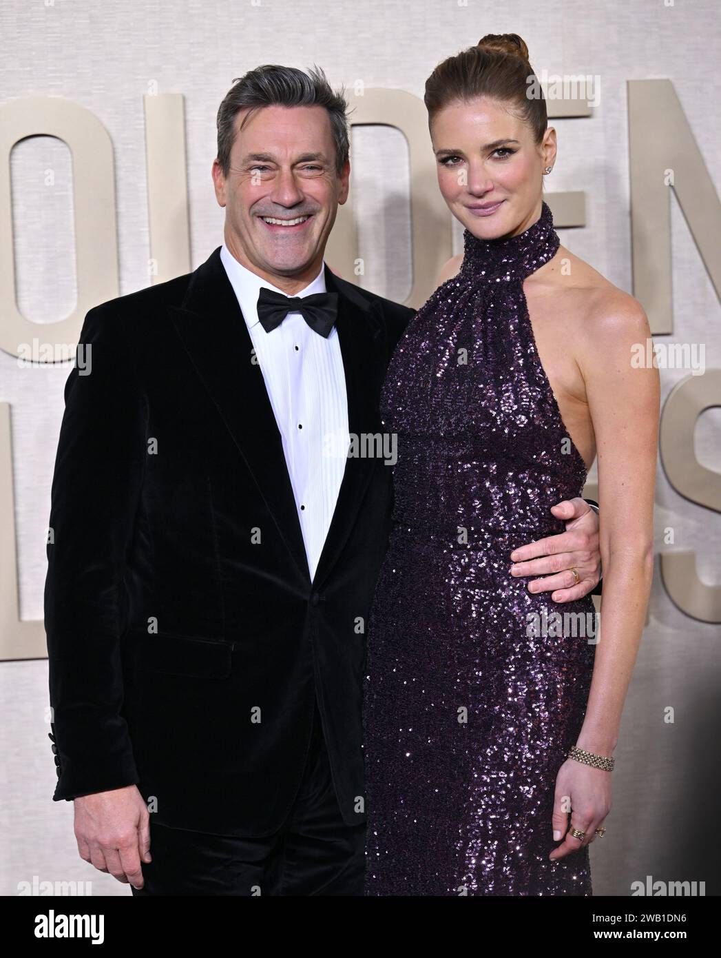 Beverly Hills, United States. 07th Jan, 2024. (L-R) Jon Hamm and Anna ...