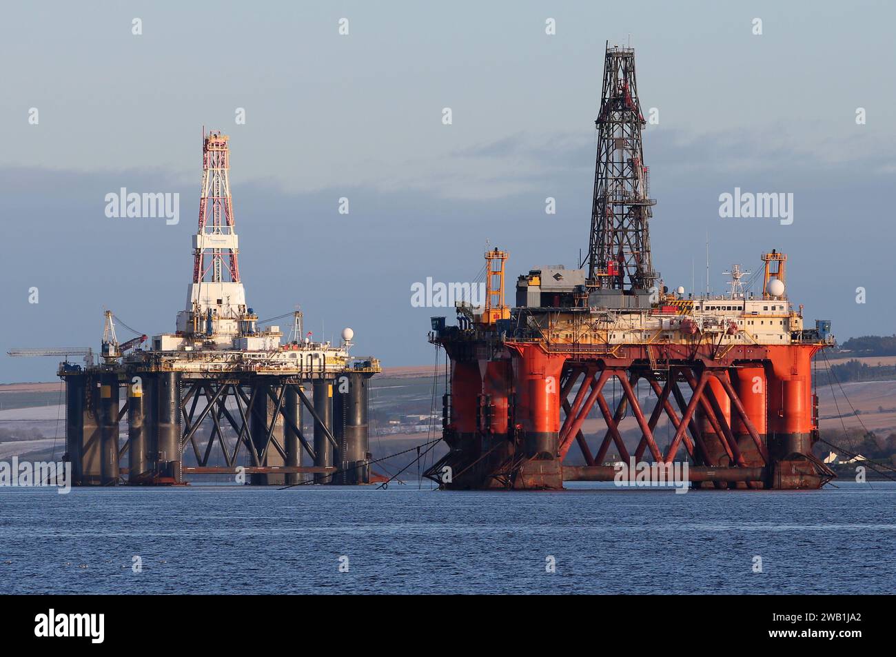 Invergordon scotland uk oil rigs hi-res stock photography and images ...