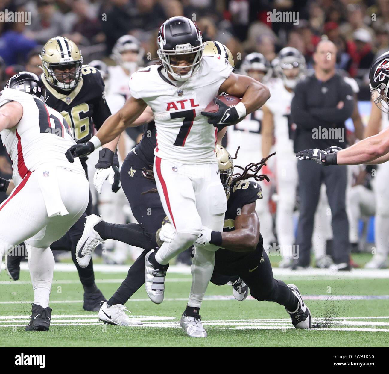 New Orleans, USA. 07th Jan, 2024. New Orleans Saints linebacker Demario ...