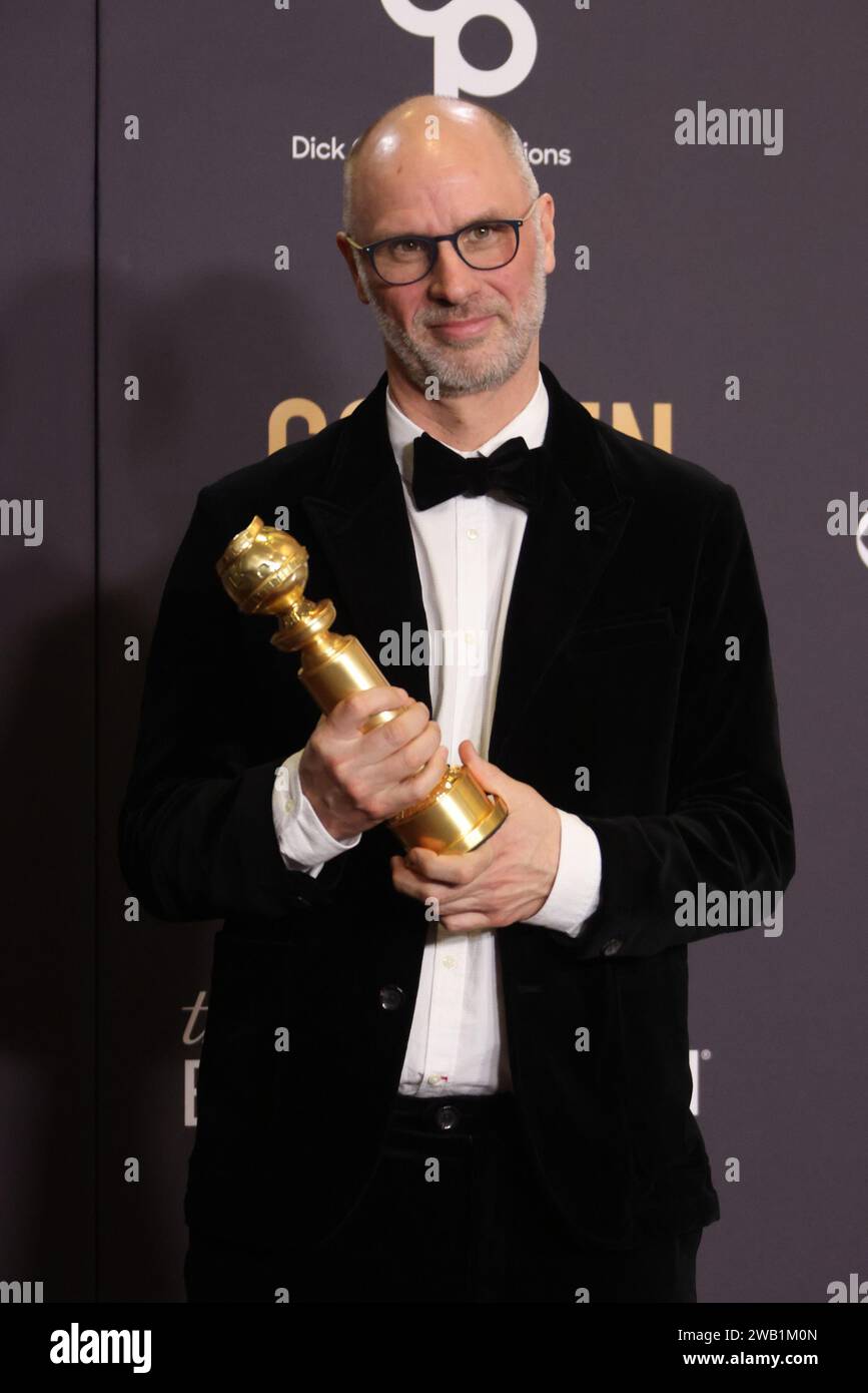 Beverly Hills, USA. 07th Jan, 2024. Jesse Armstrong, winner of the Best ...