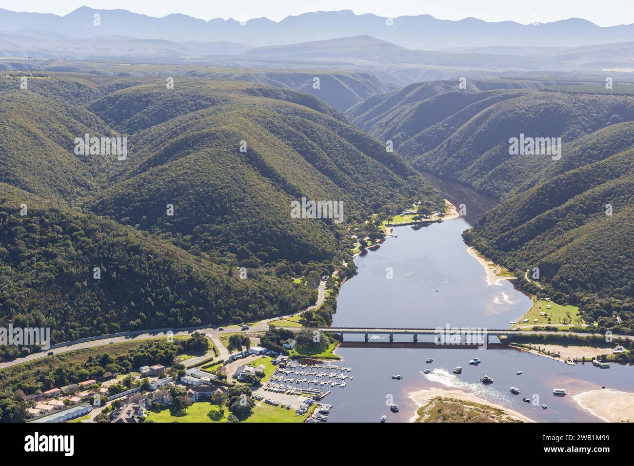 N2 freeway hi-res stock photography and images - Alamy