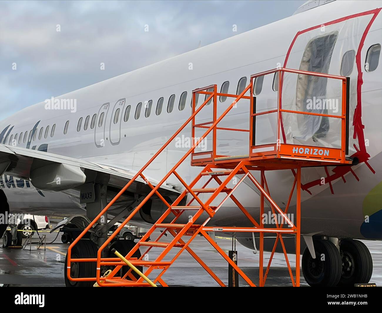 NTSB investigation of the Jan. 5 accident involving Alaska Airlines ...