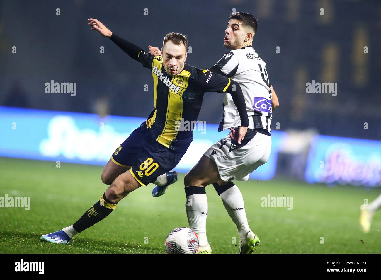 Thessaloniki, Greece. 7th Jan, 2024. Aris player Loren Moron (Left) and ...