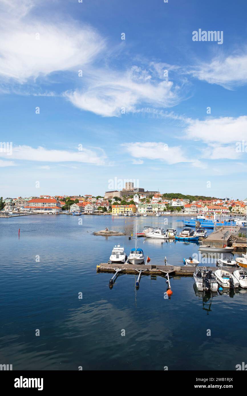 Marstrandsoe archipelago island with the harbour and Carlsten Fortress ...