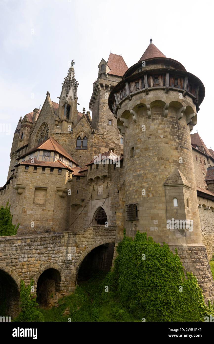 Kreuzenstein castle hi-res stock photography and images - Alamy