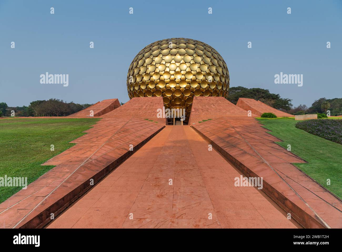 Meditation centre Matrimandir or Matri Mandir, future city Auroville ...
