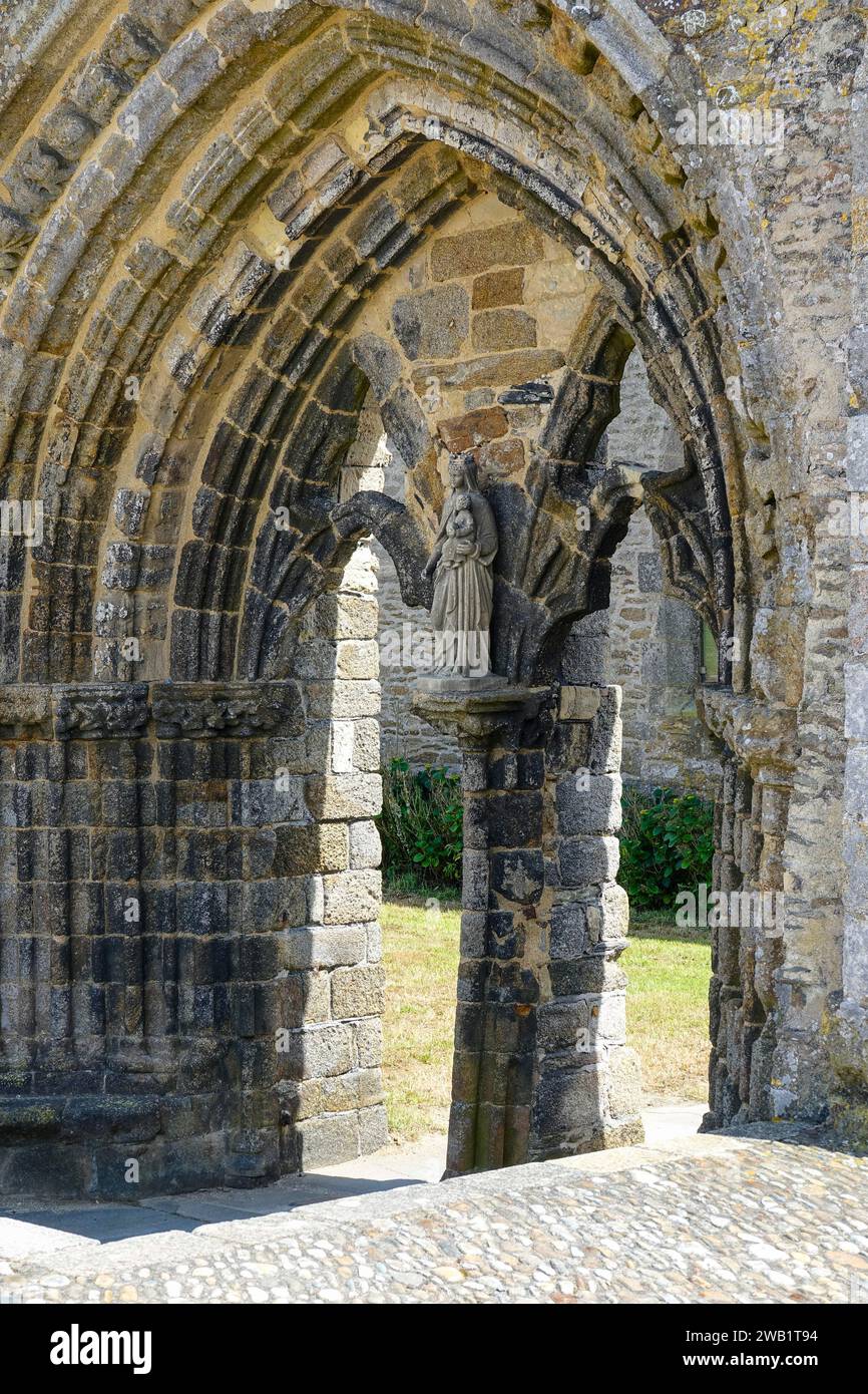 Portal of the Notre Dame de Grace chapel at the ruins of Saint-Mathieu ...