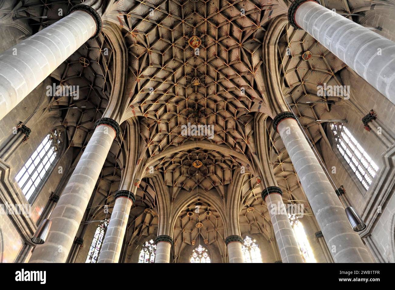 Gothic style ribbed vault ceiling hi-res stock photography and images ...