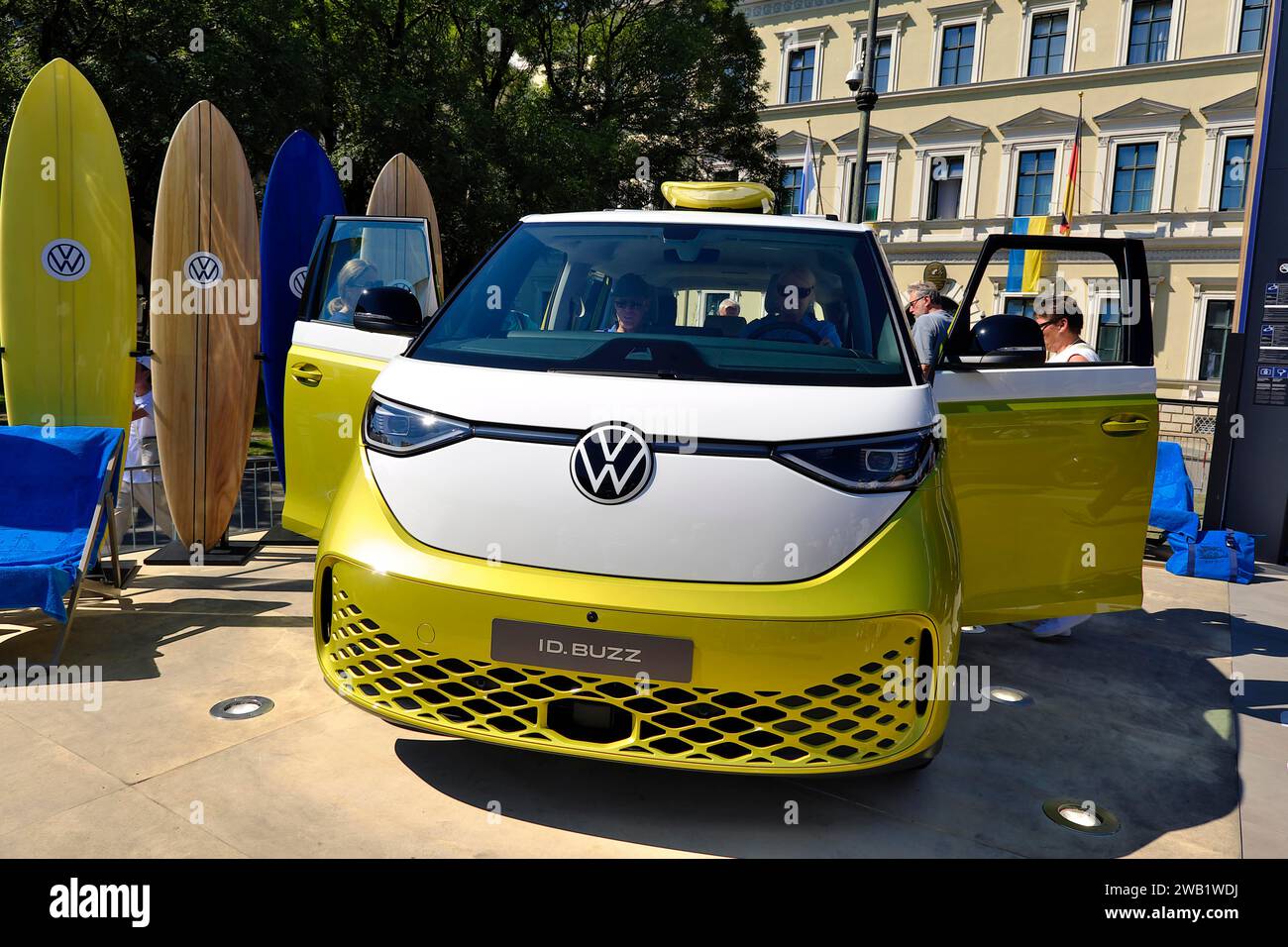 VW ID BUZZ, van with leisure equipment, IAA Mobility 2023, Munich ...