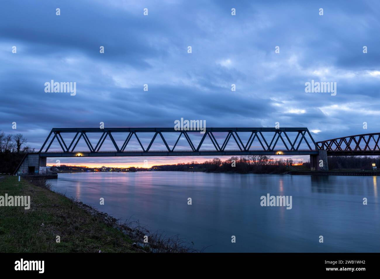 Rhine bridge wintersdorf hi-res stock photography and images - Alamy