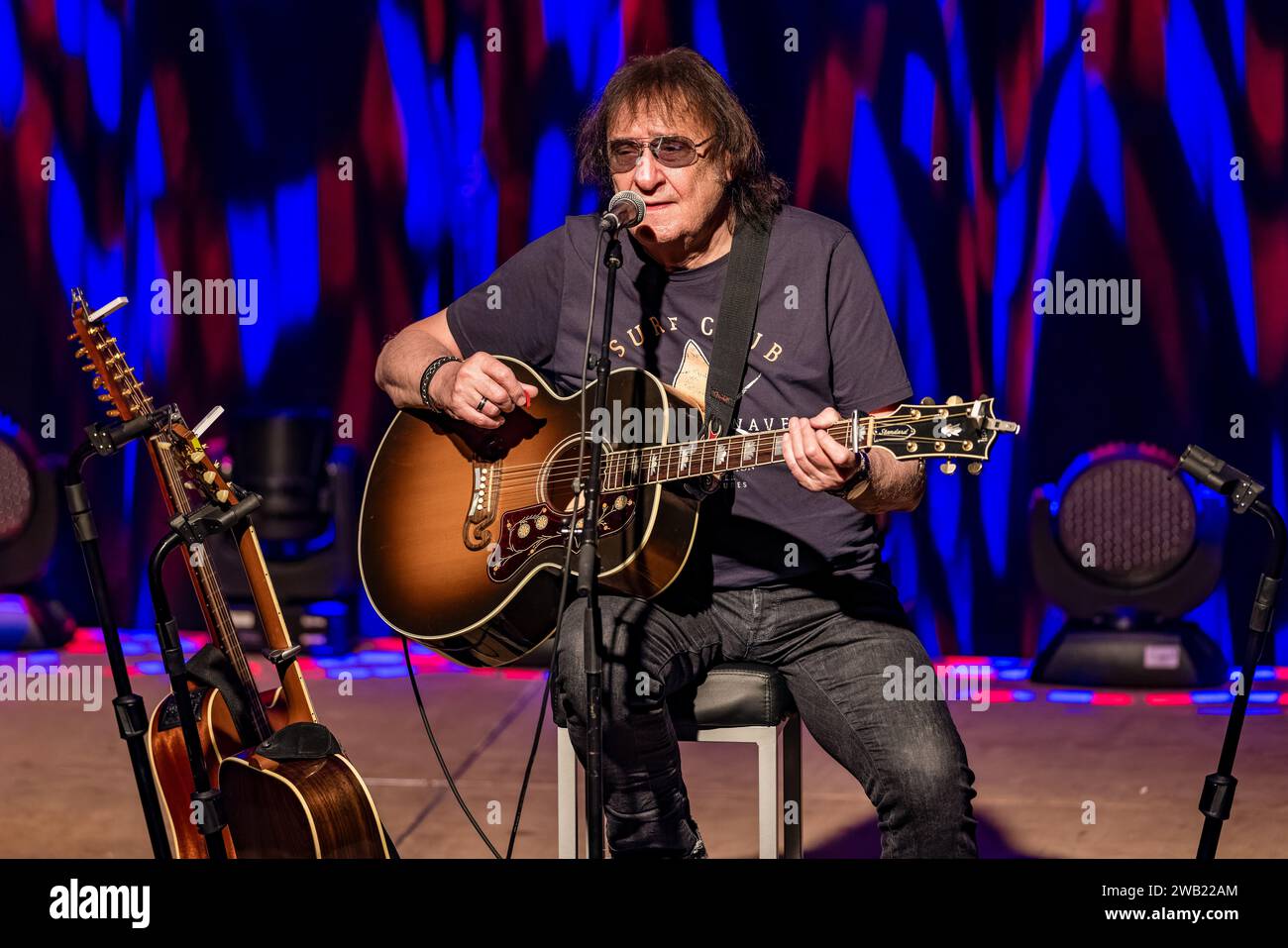 Cottbus, Germany. 05th Jan, 2024. Ex-Puhdys frontman Dieter "Maschine ...