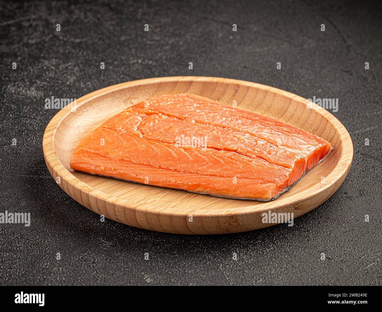 Fresh red fish fillet hi-res stock photography and images - Alamy