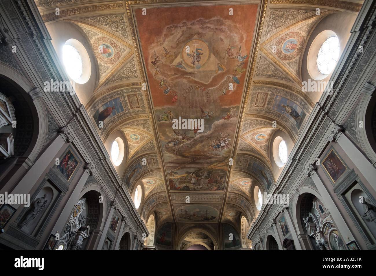 Soave duomo di san lorenzo hi-res stock photography and images - Alamy