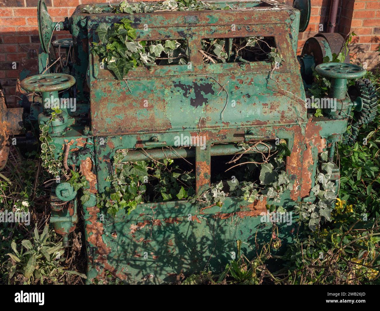 Broken down water pump hi-res stock photography and images - Alamy
