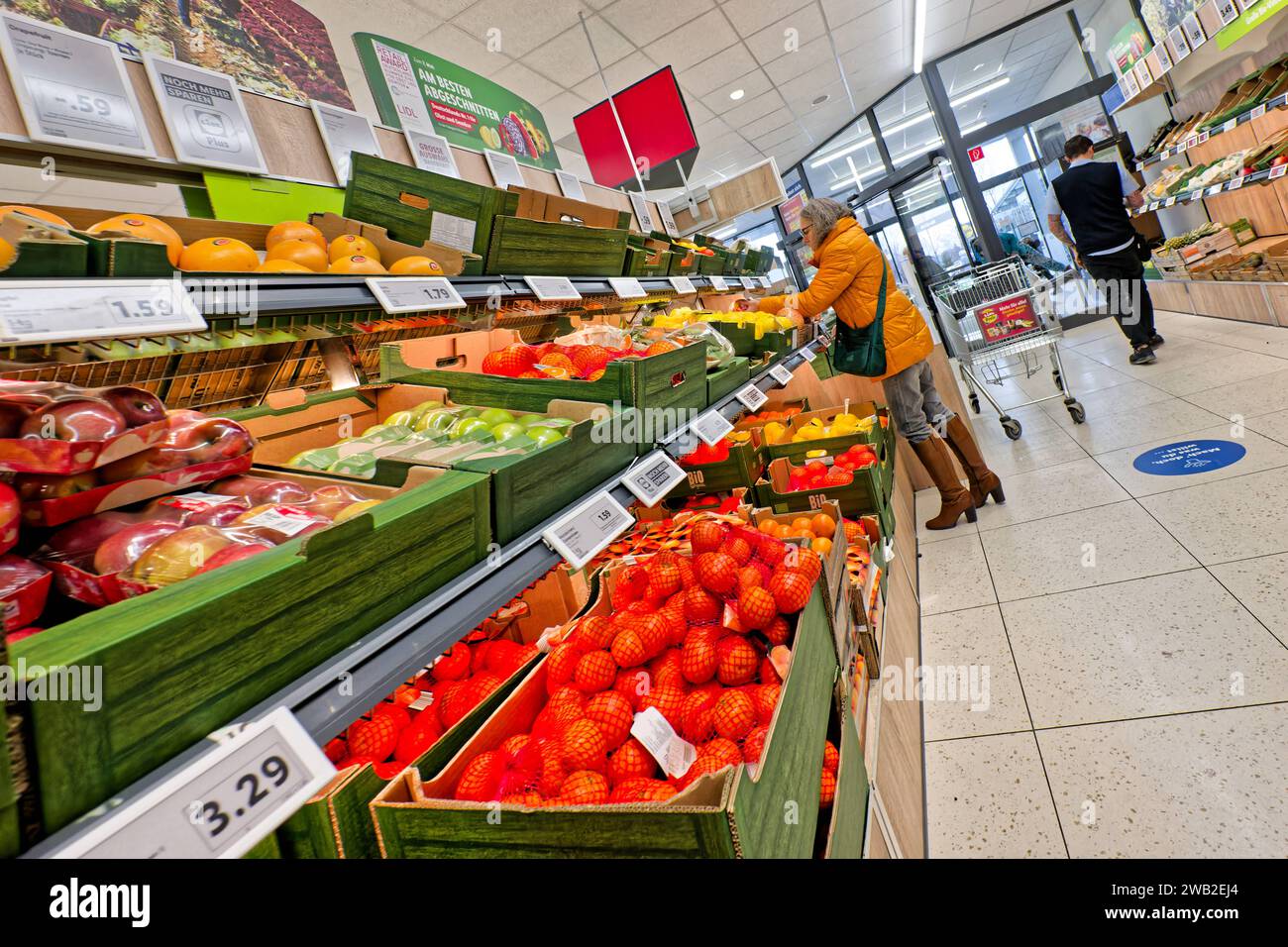 I obst hi-res stock photography and images - Alamy