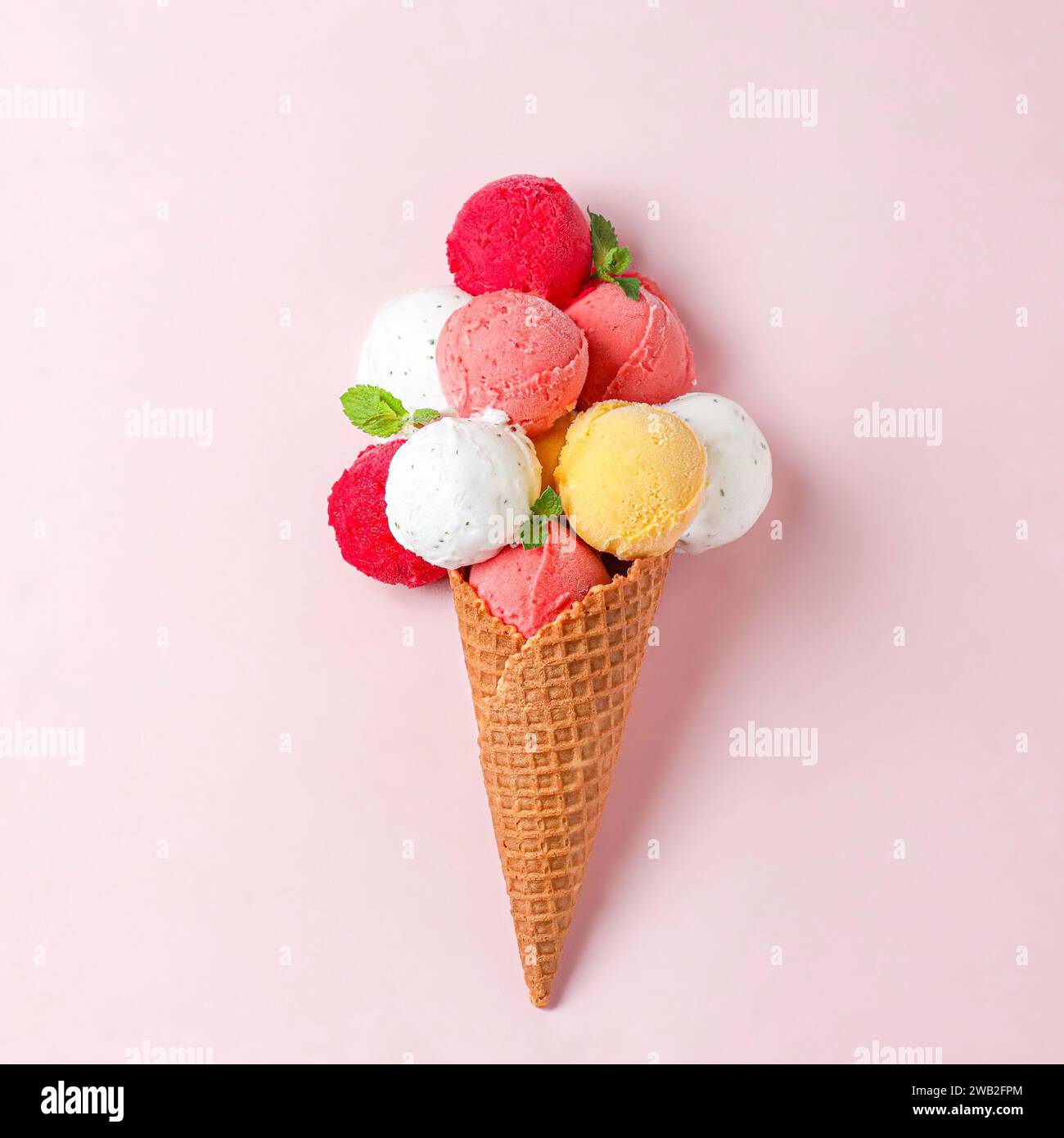 Stacked scoops hi-res stock photography and images - Alamy