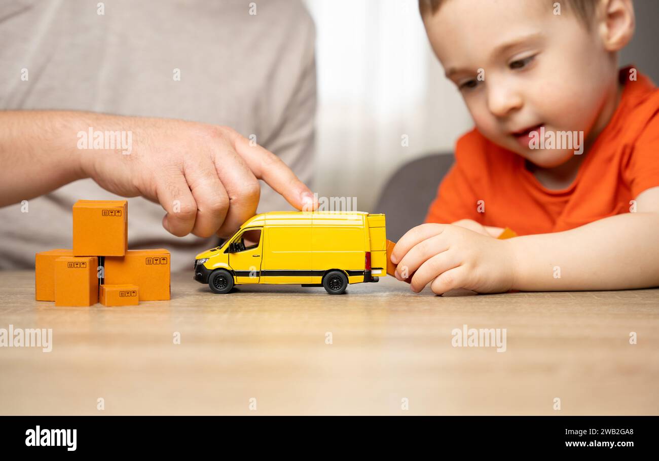 Home delivery vehicles hi-res stock photography and images - Alamy