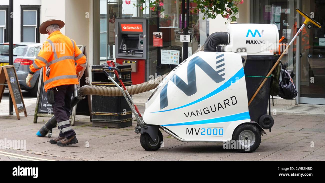 Vanguard Maxvac MV2000 Swiss design urban waste suction vacuum machine ...