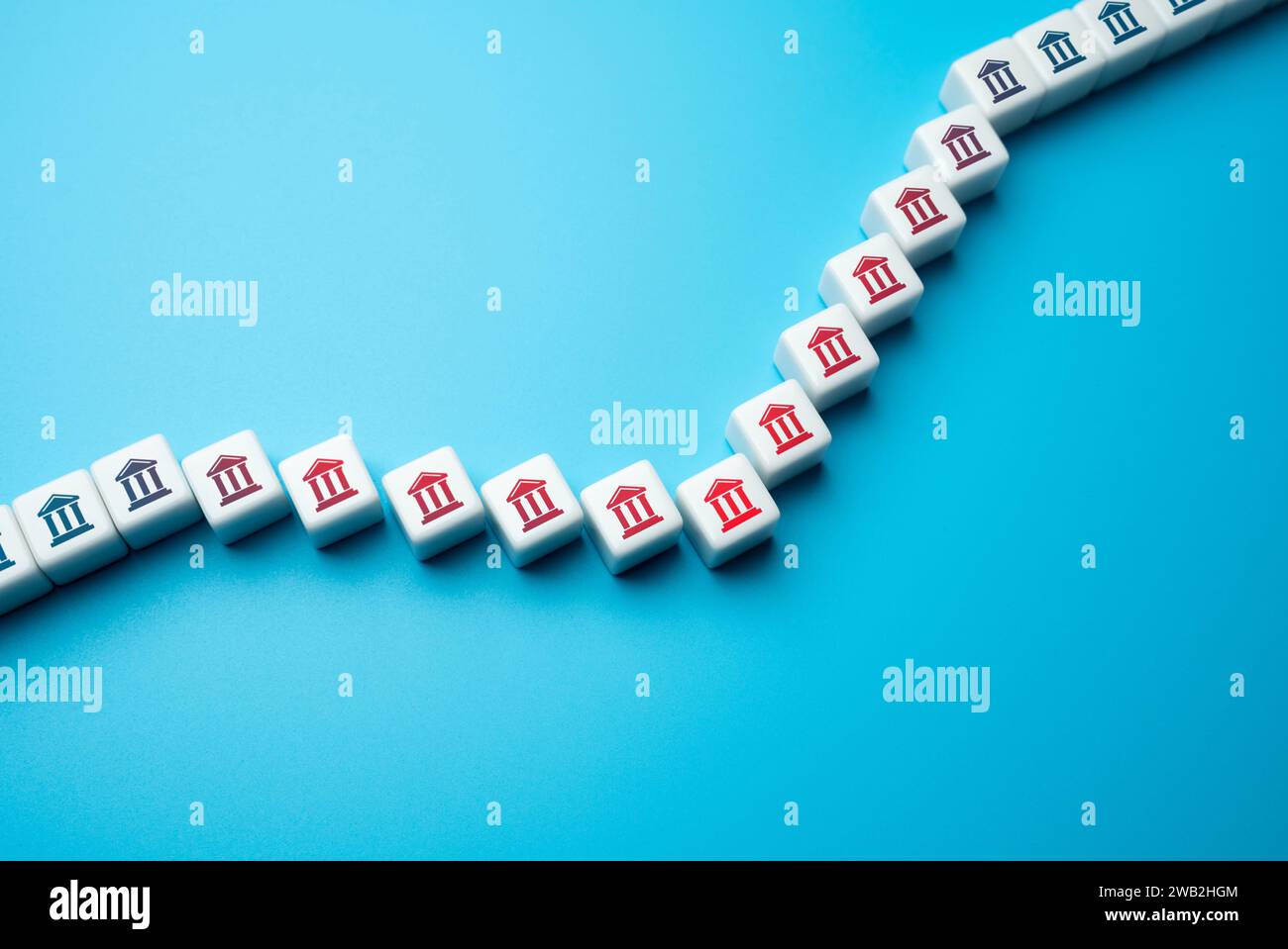 Banks are falling in crisis. The fall of the state and institutions of ...