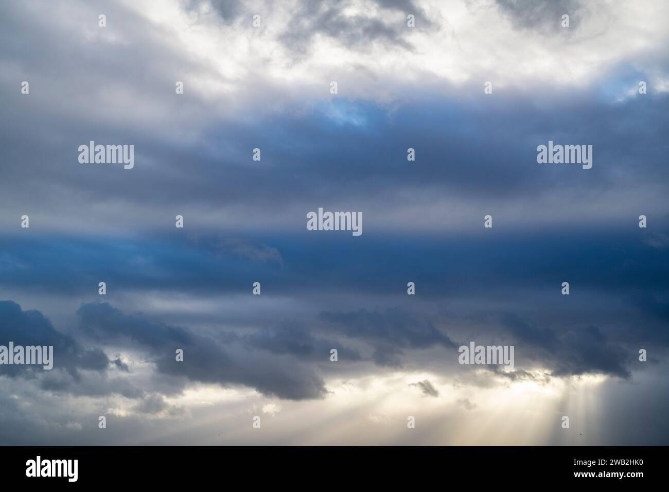 Shards of rain hi-res stock photography and images - Alamy