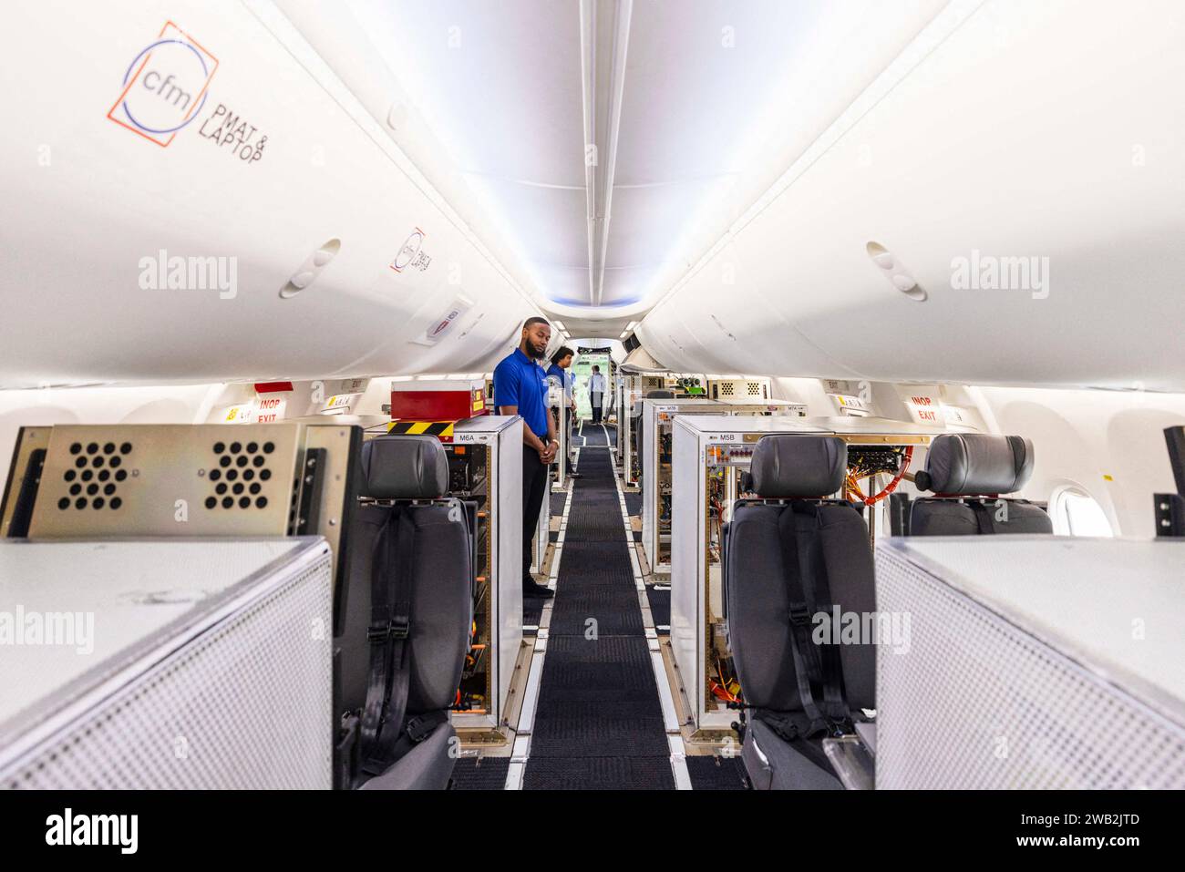 A320neo cabin hi-res stock photography and images - Alamy